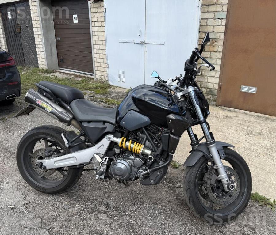 Yamaha MT 03 2006 in Riga, with an engine capacity of 0.66 L and mileage of 0 thousand km for 1900 €, photo 1 on AUTOMOTO.COM.LV