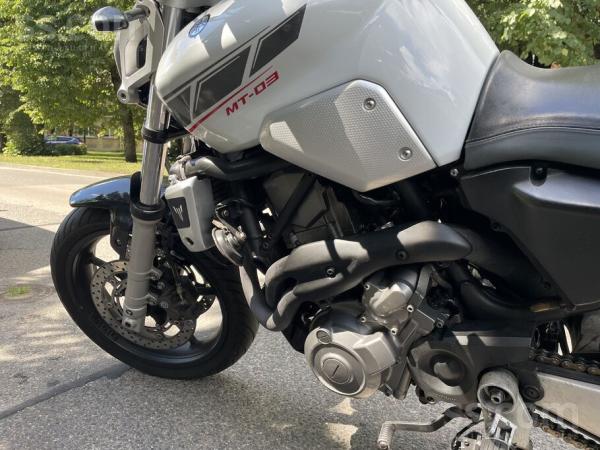 Yamaha MT 03 2007 in Riga, with an engine capacity of 0.66 L and mileage of 0 thousand km for 2000 €, photo 3 on AUTOMOTO.COM.LV