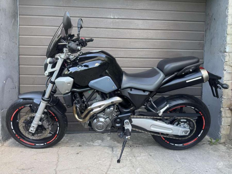 Yamaha MT 03 2007 Prienai, ar dzinēja tilpumu 0.66 L un nobraukumu 24 tūkst. km par 2750 €, foto 5 vietnē AUTOMOTO.COM.LV