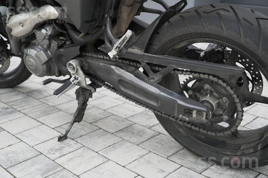 Yamaha MT 03 2009 in Riga, with an engine capacity of 0.66 L and mileage of 0 thousand km for 2250 €, photo 6 on AUTOMOTO.COM.LV