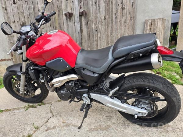 Ямаха MT 03 2009 в Рига, объемом двигателя 0.66 л и пробегом 0 тыс. км за 2100 €, фото 1 на AUTOMOTO.COM.LV
