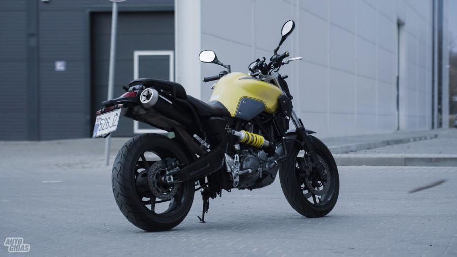 Yamaha MT 03 2010 Kauņa, ar dzinēja tilpumu 0.00 L un nobraukumu 0 tūkst. km par 2200 €, foto 5 vietnē AUTOMOTO.COM.LV