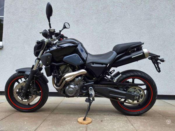 Yamaha MT 03 2010 in Prienai, with an engine capacity of 0.66 L and mileage of 20 thousand km for 2850 €, photo 8 on AUTOMOTO.COM.LV