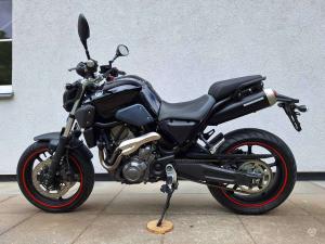 Yamaha MT 03 2010 in Prienai, with an engine capacity of 0.66 L and mileage of 20 thousand km for 2850 €, photo 11 on AUTOMOTO.COM.LV
