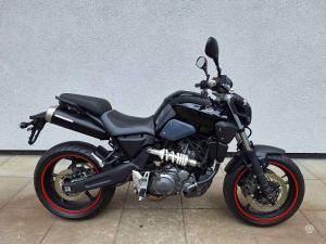 Yamaha MT 03 2010 in Prienai, with an engine capacity of 0.66 L and mileage of 20 thousand km for 2850 €, photo 13 on AUTOMOTO.COM.LV