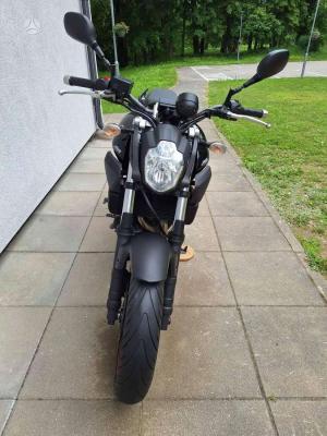 Yamaha MT 03 2010 in Prienai, with an engine capacity of 0.66 L and mileage of 20 thousand km for 2850 €, photo 14 on AUTOMOTO.COM.LV