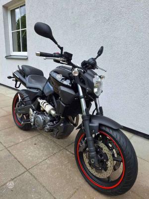 Yamaha MT 03 2010 in Prienai, with an engine capacity of 0.66 L and mileage of 20 thousand km for 2850 €, photo 20 on AUTOMOTO.COM.LV