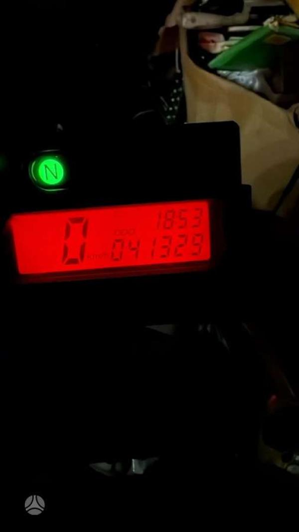 Balts Yamaha MT 03 2007 Šauļi, ar dzinēja tilpumu 0.66 L un nobraukumu 41 tūkst. km par 2500 €, foto 3 vietnē AUTOMOTO.COM.LV