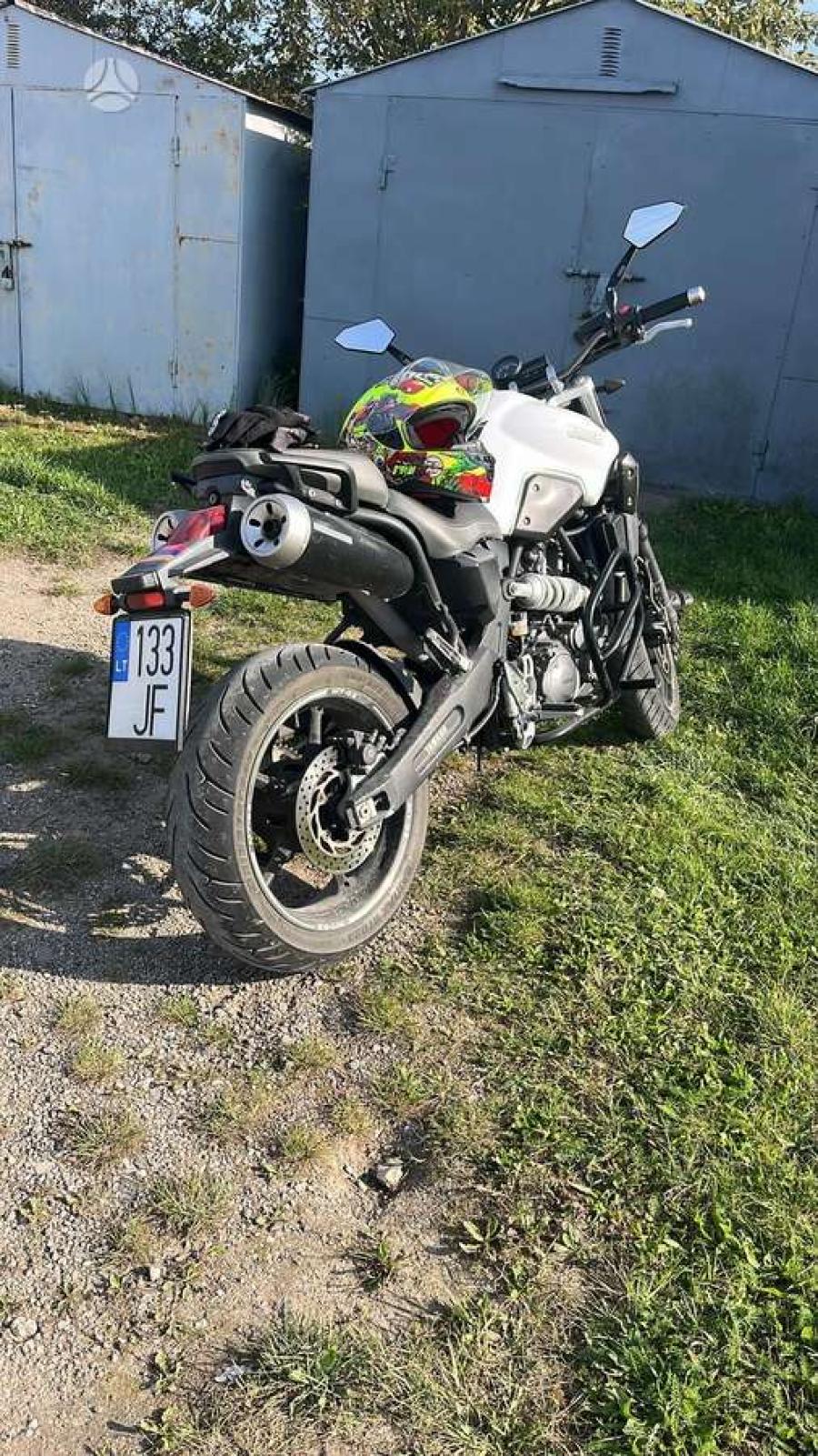 Balts Yamaha MT 03 2007 Šauļi, ar dzinēja tilpumu 0.66 L un nobraukumu 41 tūkst. km par 2500 €, foto 6 vietnē AUTOMOTO.COM.LV