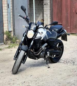 Белый Ямаха MT 03 2008 в Вильнюс, объемом двигателя 0.66 л и пробегом 9 тыс. км за 2000 €, фото 3 на AUTOMOTO.COM.LV