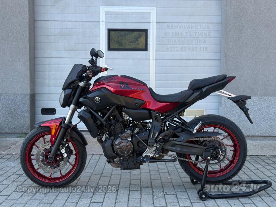 Black Yamaha MT 07 2016 in Tallinn, with an engine capacity of 0.70 L and mileage of 40 thousand km for 4690 €, photo 1 on AUTOMOTO.COM.LV