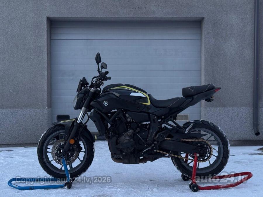 Melns Yamaha MT 07 2017 Pērnava, ar dzinēja tilpumu 0.70 L un nobraukumu 28 tūkst. km par 4890 €, foto 1 vietnē AUTOMOTO.COM.LV