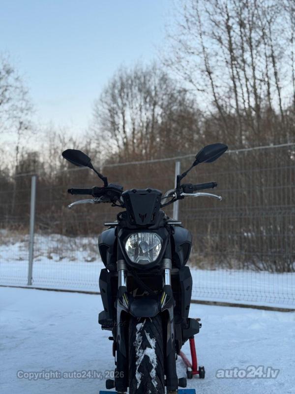 Melns Yamaha MT 07 2017 Pērnava, ar dzinēja tilpumu 0.70 L un nobraukumu 28 tūkst. km par 4890 €, foto 4 vietnē AUTOMOTO.COM.LV