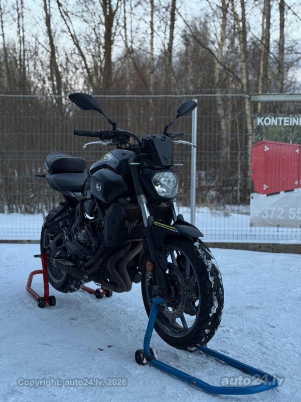 Melns Yamaha MT 07 2017 Pērnava, ar dzinēja tilpumu 0.70 L un nobraukumu 28 tūkst. km par 4890 €, foto 5 vietnē AUTOMOTO.COM.LV