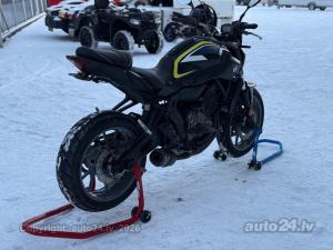 Melns Yamaha MT 07 2017 Pērnava, ar dzinēja tilpumu 0.70 L un nobraukumu 28 tūkst. km par 4890 €, foto 7 vietnē AUTOMOTO.COM.LV