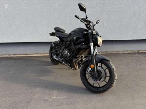 Black Yamaha MT 07 2017 in Vilnius, with an engine capacity of 0.70 L and mileage of 43 thousand km for 4025 €, photo  on AUTOMOTO.COM.LV