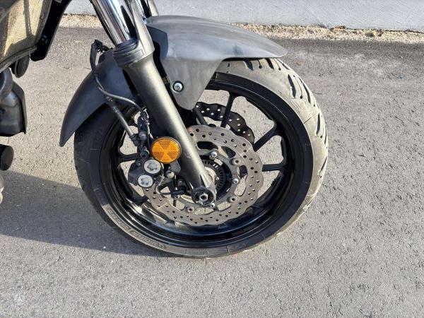 Melns Yamaha MT 07 2017 Viļņa, ar dzinēja tilpumu 0.70 L un nobraukumu 43 tūkst. km par 3800 €, foto 3 vietnē AUTOMOTO.COM.LV