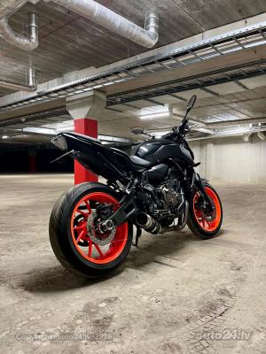 Black Yamaha MT 07 2018 in Tallinn, with an engine capacity of 0.69 L and mileage of 41 thousand km for 5300 €, photo  on AUTOMOTO.COM.LV