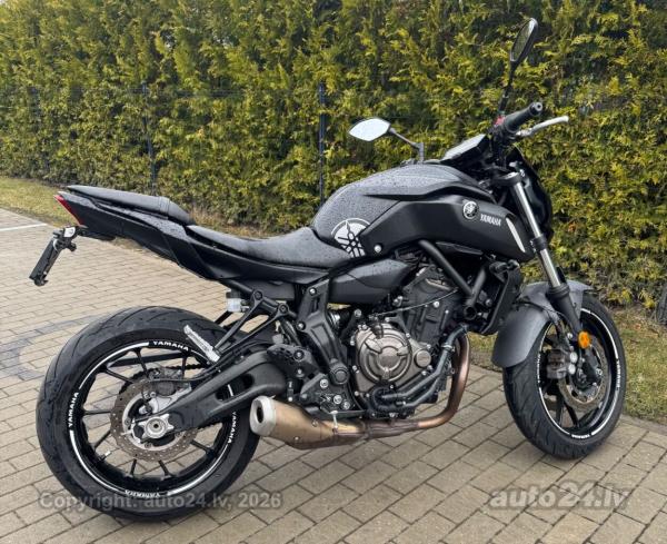 Melns Yamaha MT 07 2019 Tallina, ar dzinēja tilpumu 0.69 L un nobraukumu 27 tūkst. km par 5700 €, foto 6 vietnē AUTOMOTO.COM.LV