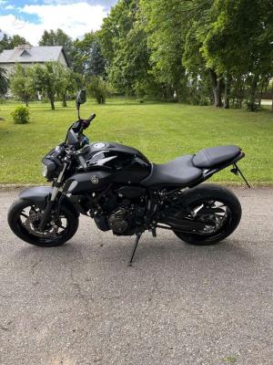 Melns Yamaha MT 07 2019 Jonava, ar dzinēja tilpumu 0.70 L un nobraukumu 28 tūkst. km par 5300 €, foto 5 vietnē AUTOMOTO.COM.LV