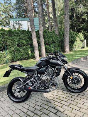 Black Yamaha MT 07 2020 in Vilnius, with an engine capacity of 0.69 L and mileage of 6 thousand km for 5290 €, photo 6 on AUTOMOTO.COM.LV