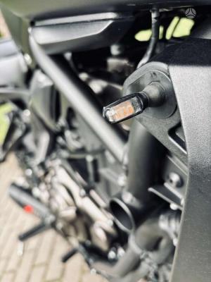 Black Yamaha MT 07 2020 in Vilnius, with an engine capacity of 0.69 L and mileage of 6 thousand km for 5290 €, photo 8 on AUTOMOTO.COM.LV