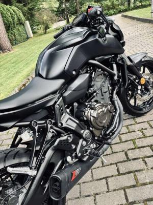Black Yamaha MT 07 2020 in Vilnius, with an engine capacity of 0.69 L and mileage of 6 thousand km for 5290 €, photo 10 on AUTOMOTO.COM.LV