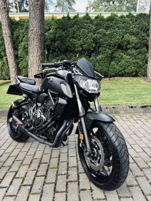 Black Yamaha MT 07 2020 in Vilnius, with an engine capacity of 0.69 L and mileage of 6 thousand km for 5290 €, photo 13 on AUTOMOTO.COM.LV