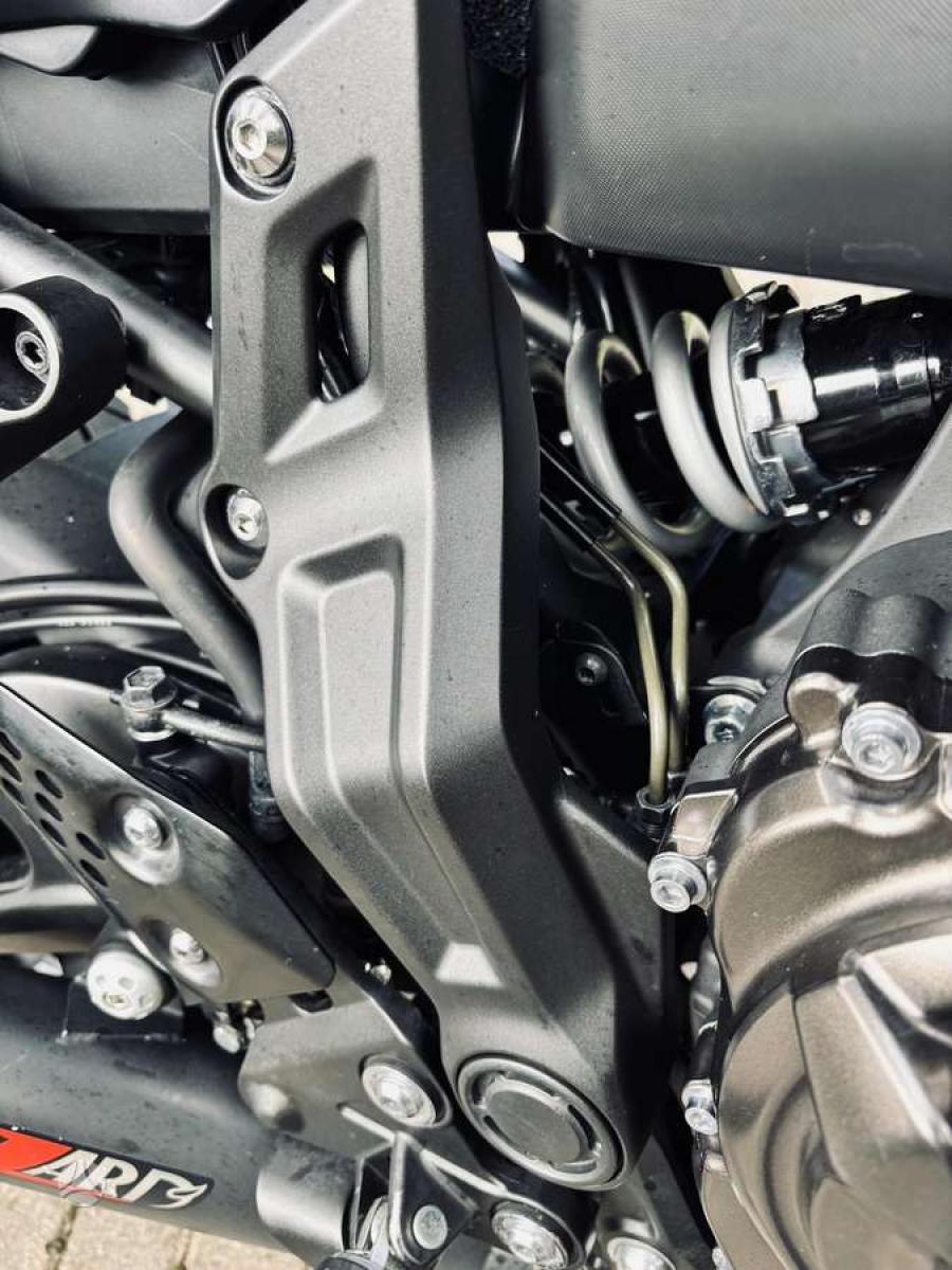 Black Yamaha MT 07 2020 in Vilnius, with an engine capacity of 0.69 L and mileage of 6 thousand km for 5290 €, photo 17 on AUTOMOTO.COM.LV