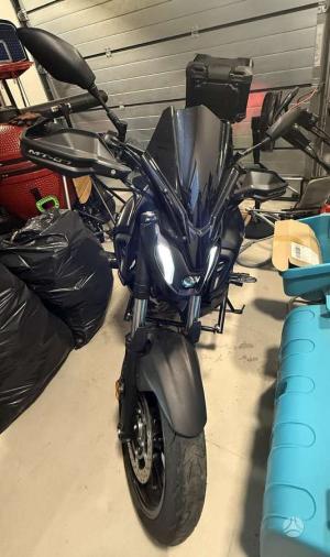 Black Yamaha MT 07 2022 in Vilnius, with an engine capacity of 0.00 L and mileage of 5 thousand km for 6800 €, photo  on AUTOMOTO.COM.LV