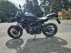Черный Ямаха MT 07 2022 в Таллин, объемом двигателя 0.69 л и пробегом 6 тыс. км за 5900 €, фото 7 на AUTOMOTO.COM.LV