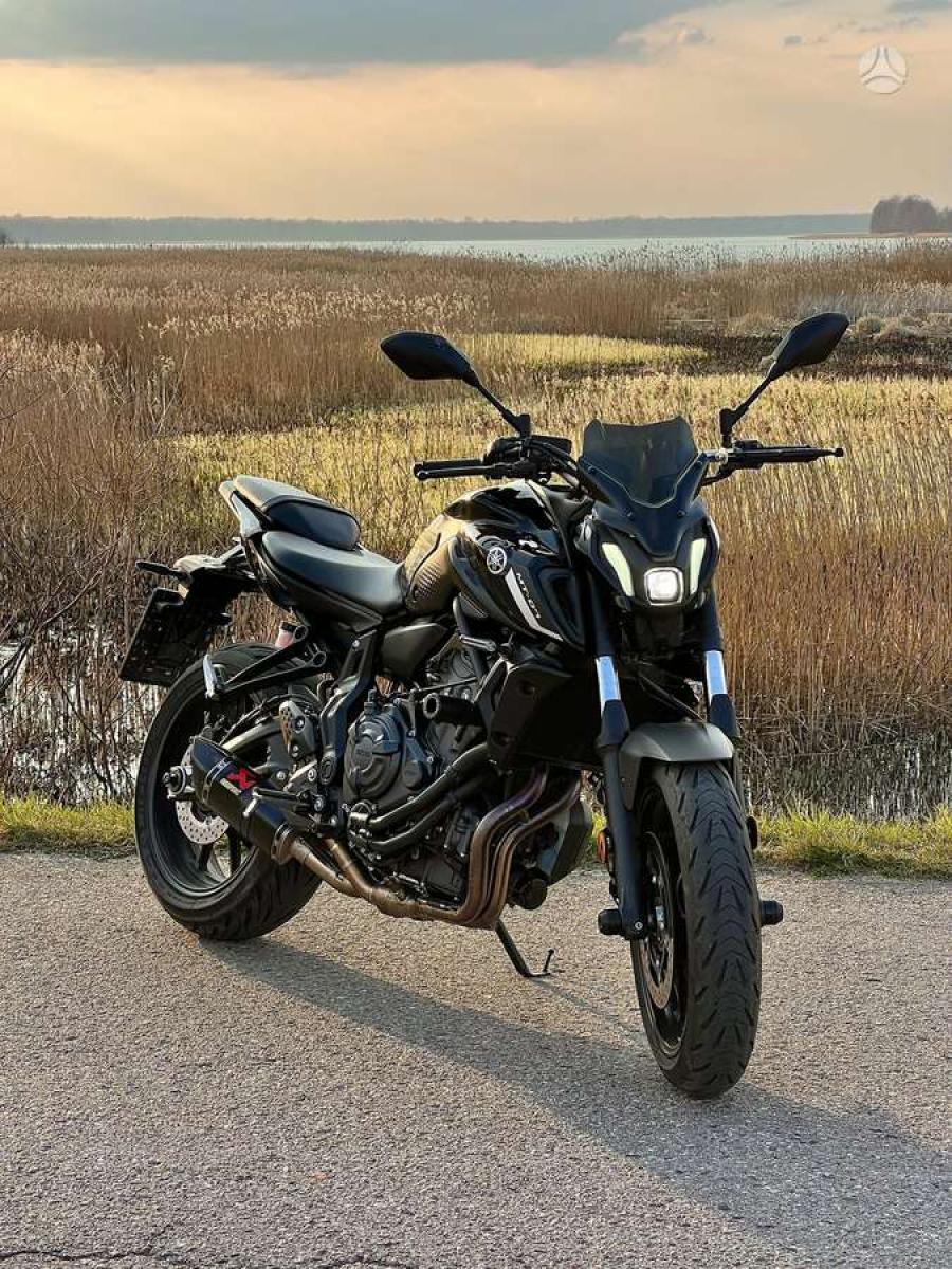 Black Yamaha MT 07 2023 in Panevezys, with an engine capacity of 0.00 L and mileage of 17 thousand km for 6000 €, photo 13 on AUTOMOTO.COM.LV