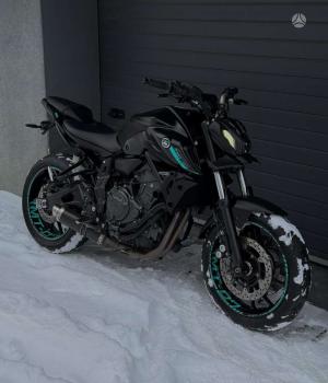 Melns Yamaha MT 07 2024 Viļņa, ar dzinēja tilpumu 0.70 L un nobraukumu 17 tūkst. km par 5400 €, foto 6 vietnē AUTOMOTO.COM.LV