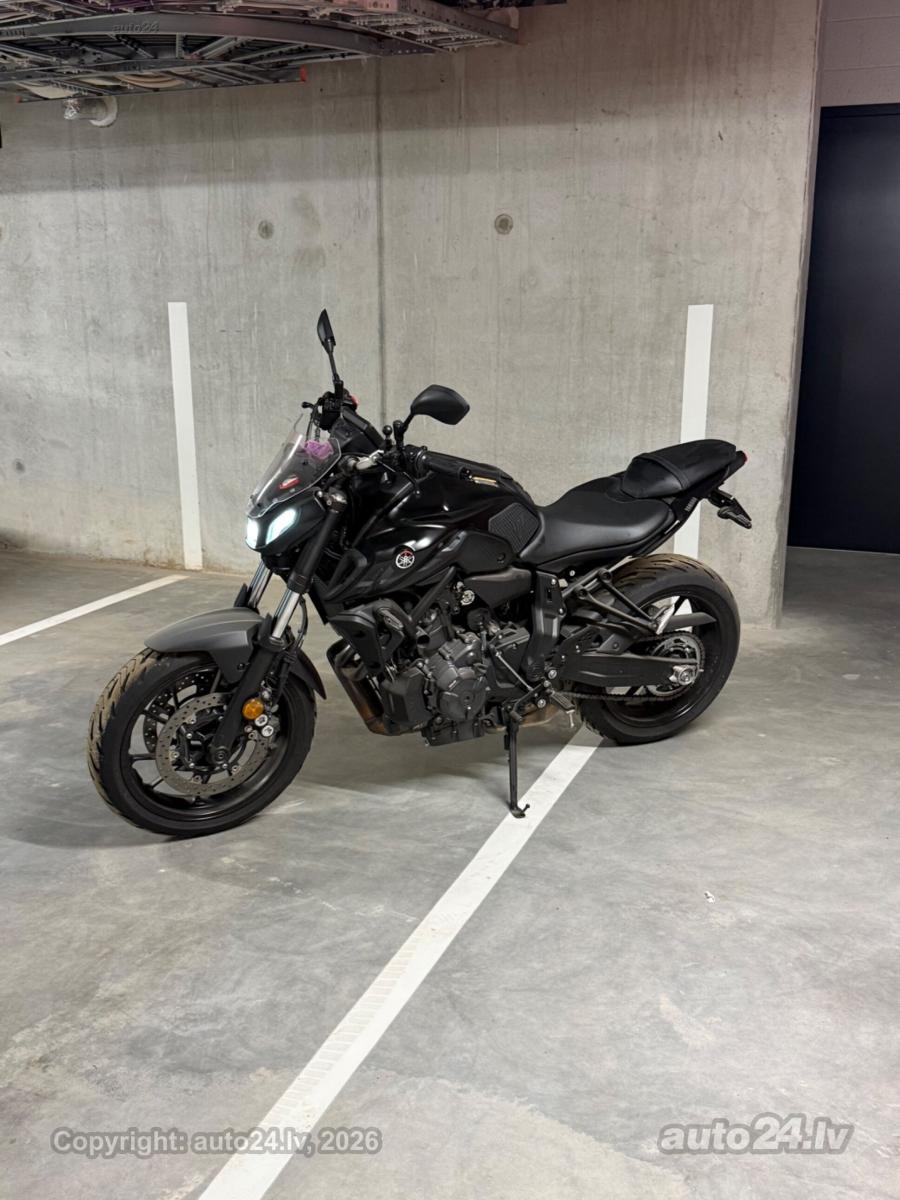 Melns Yamaha MT 07 2024 Tallina, ar dzinēja tilpumu 0.69 L un nobraukumu 2 tūkst. km par 7800 €, foto 1 vietnē AUTOMOTO.COM.LV