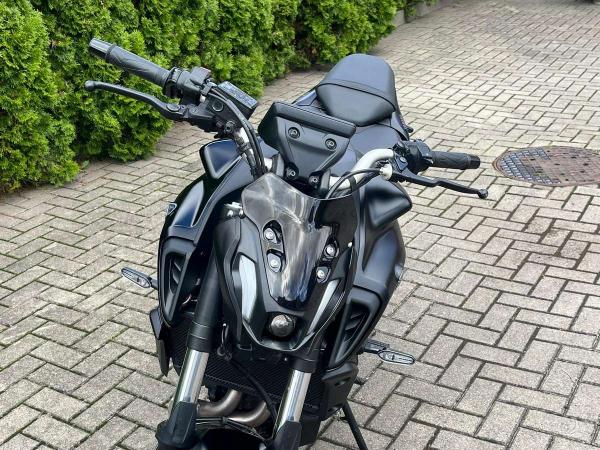 Melns Yamaha MT 07 2024 Jonava, ar dzinēja tilpumu 0.69 L un nobraukumu 12 tūkst. km par 6000 €, foto 5 vietnē AUTOMOTO.COM.LV