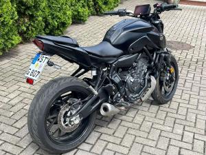 Melns Yamaha MT 07 2024 Jonava, ar dzinēja tilpumu 0.69 L un nobraukumu 12 tūkst. km par 6000 €, foto 7 vietnē AUTOMOTO.COM.LV