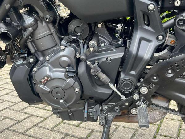 Melns Yamaha MT 07 2024 Jonava, ar dzinēja tilpumu 0.69 L un nobraukumu 12 tūkst. km par 6000 €, foto 8 vietnē AUTOMOTO.COM.LV