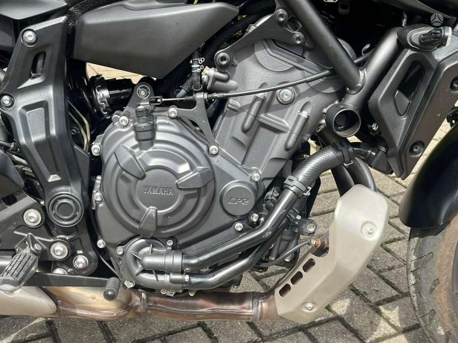 Melns Yamaha MT 07 2024 Jonava, ar dzinēja tilpumu 0.69 L un nobraukumu 12 tūkst. km par 6000 €, foto 11 vietnē AUTOMOTO.COM.LV