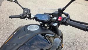 Black Yamaha MT 07 2024 in Tartu, with an engine capacity of 0.69 L and mileage of 1 thousand km for 7290 €, photo 6 on AUTOMOTO.COM.LV
