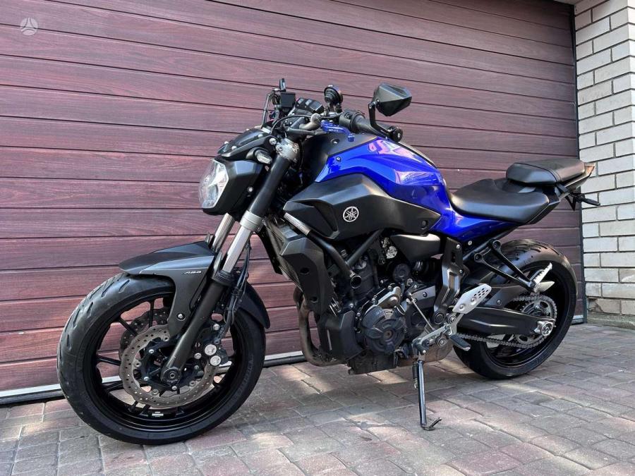 Blue Yamaha MT 07 2016 in Siauliai, with an engine capacity of 0.00 L and mileage of 21 thousand km for 4350 €, photo 8 on AUTOMOTO.COM.LV