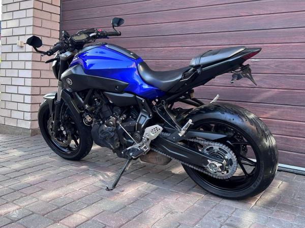 Blue Yamaha MT 07 2016 in Siauliai, with an engine capacity of 0.00 L and mileage of 21 thousand km for 4350 €, photo 9 on AUTOMOTO.COM.LV