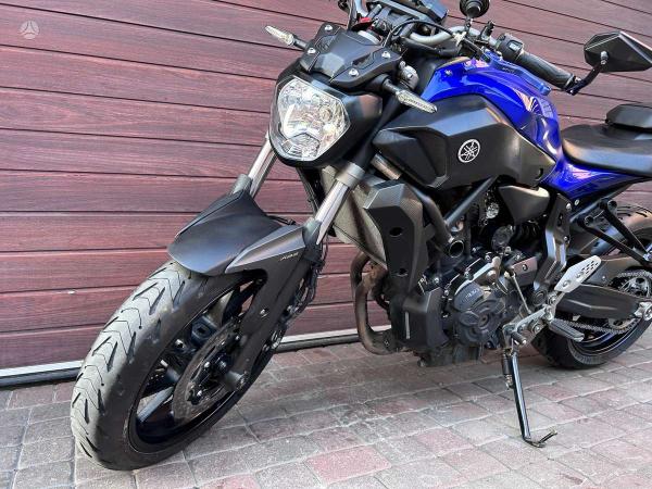 Blue Yamaha MT 07 2016 in Siauliai, with an engine capacity of 0.00 L and mileage of 21 thousand km for 4350 €, photo 10 on AUTOMOTO.COM.LV
