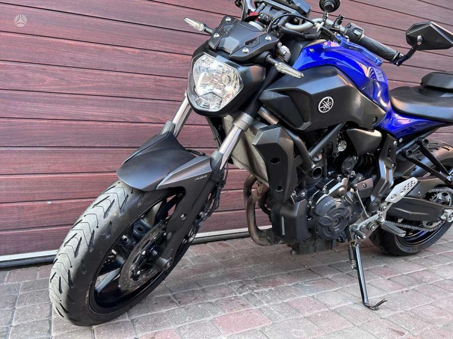 Blue Yamaha MT 07 2016 in Siauliai, with an engine capacity of 0.00 L and mileage of 21 thousand km for 4350 €, photo 11 on AUTOMOTO.COM.LV