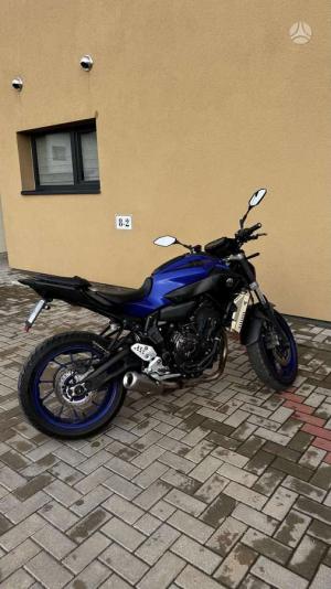 Zils Yamaha MT 07 2017 Kauņa, ar dzinēja tilpumu 0.70 L un nobraukumu 49 tūkst. km par 4100 €, foto 3 vietnē AUTOMOTO.COM.LV