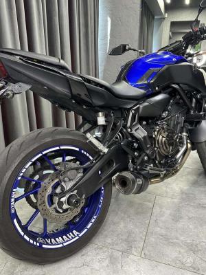 Blue Yamaha MT 07 2018 in Vilnius, with an engine capacity of 0.70 L and mileage of 31 thousand km for 4700 €, photo 3 on AUTOMOTO.COM.LV