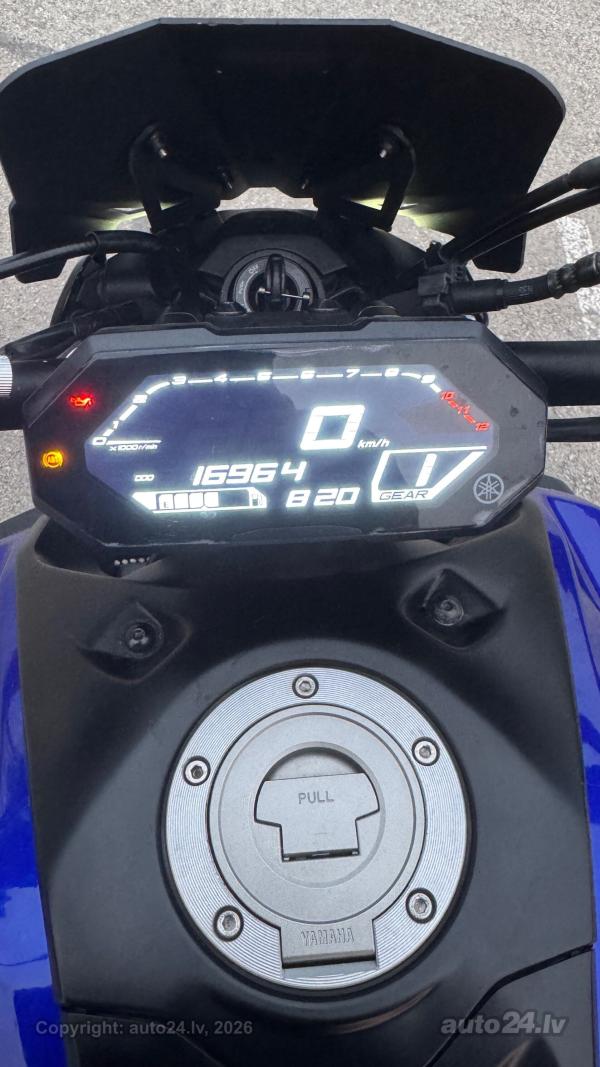 Blue Yamaha MT 07 2021 in Tallinn, with an engine capacity of 0.70 L and mileage of 17 thousand km for 5800 €, photo 7 on AUTOMOTO.COM.LV