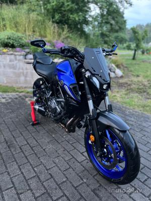 Blue Yamaha MT 07 2021 in Tallinn, with an engine capacity of 0.69 L and mileage of 18 thousand km for 6490 €, photo 3 on AUTOMOTO.COM.LV