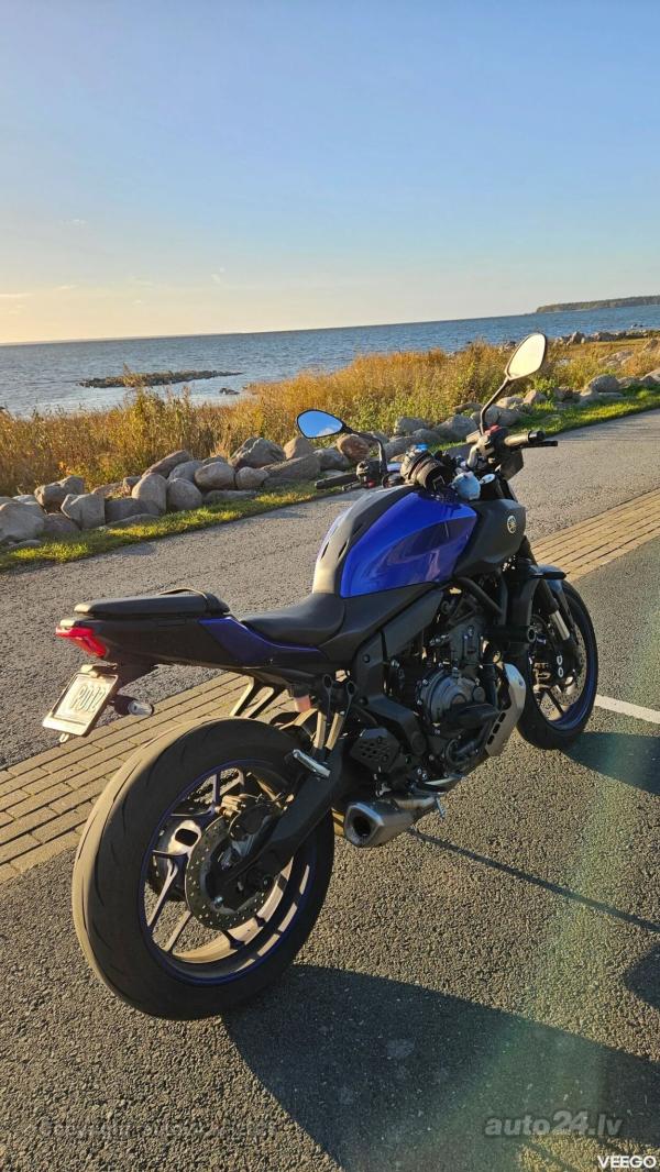 Zils Yamaha MT 07 2025 Tallina, ar dzinēja tilpumu 0.69 L un nobraukumu 9 tūkst. km par 7490 €, foto 2 vietnē AUTOMOTO.COM.LV