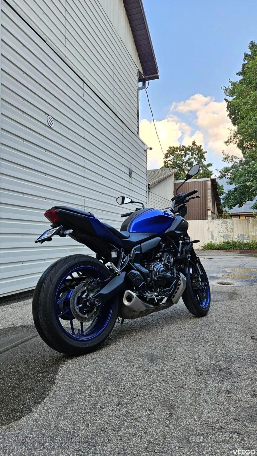 Blue Yamaha MT 07 2025 in Tallinn, with an engine capacity of 0.69 L and mileage of 9 thousand km for 7490 €, photo 4 on AUTOMOTO.COM.LV
