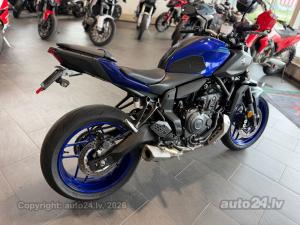 Blue Yamaha MT 07 2025 in Tallinn, with an engine capacity of 0.69 L and mileage of 5 thousand km for 7190 €, photo 4 on AUTOMOTO.COM.LV